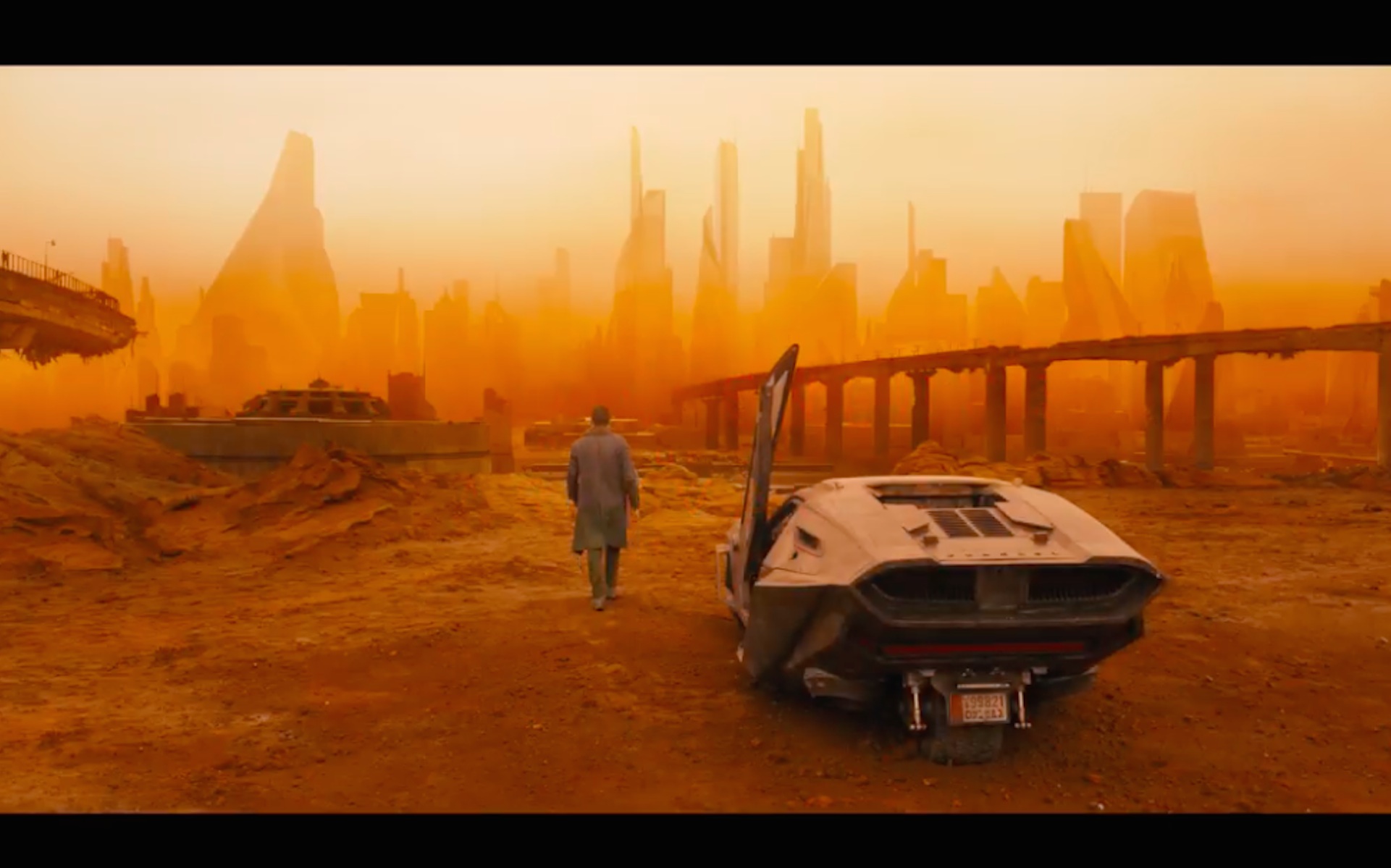 Buckle the eff up because here's the new 'Blade Runner 2049' trailer ...